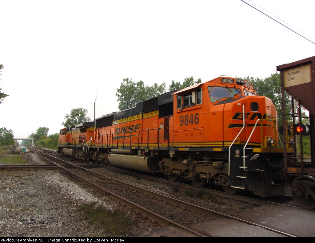 BNSF 9846